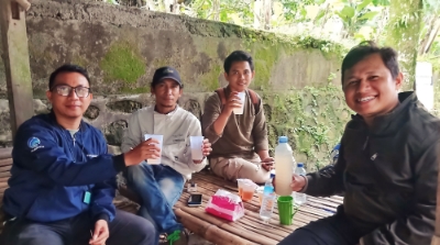 Jalan-jalan Roy, Rabil, Feryal (R2F) ke Pusuk, Manfaat Tuak Manis Untuk ...